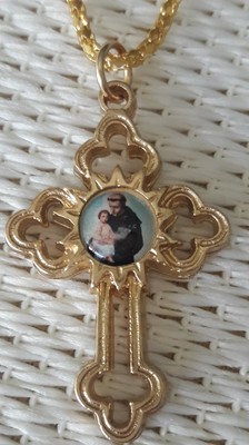 Relics - Relic Locket Ex Indumentis - Vatican