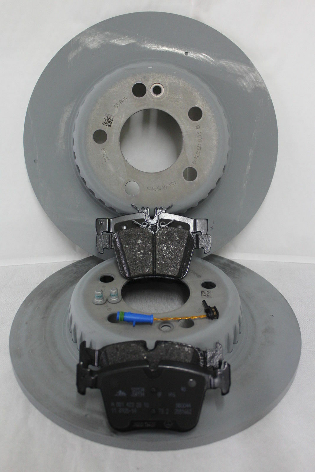 Genuine Mercedes-Benz W205 C-Class AMG FRONT & REAR Discs & Pads Kit ...