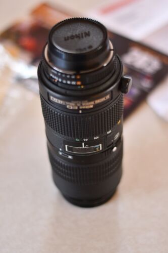 Nikon Micro NIKKOR 70-180mm f/4.5-5.6 D AF ED Lens - Sharp Nikon Micro NIKKOR 70-180mm f/4.5-5.6 D AF ED Lens - Sharp