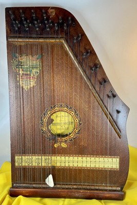 String - Antique Zither
