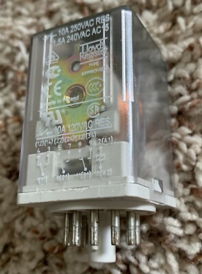 Relays - 10A 250V
