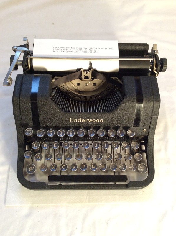 1950 Underwood Leader on the Typewriter Database