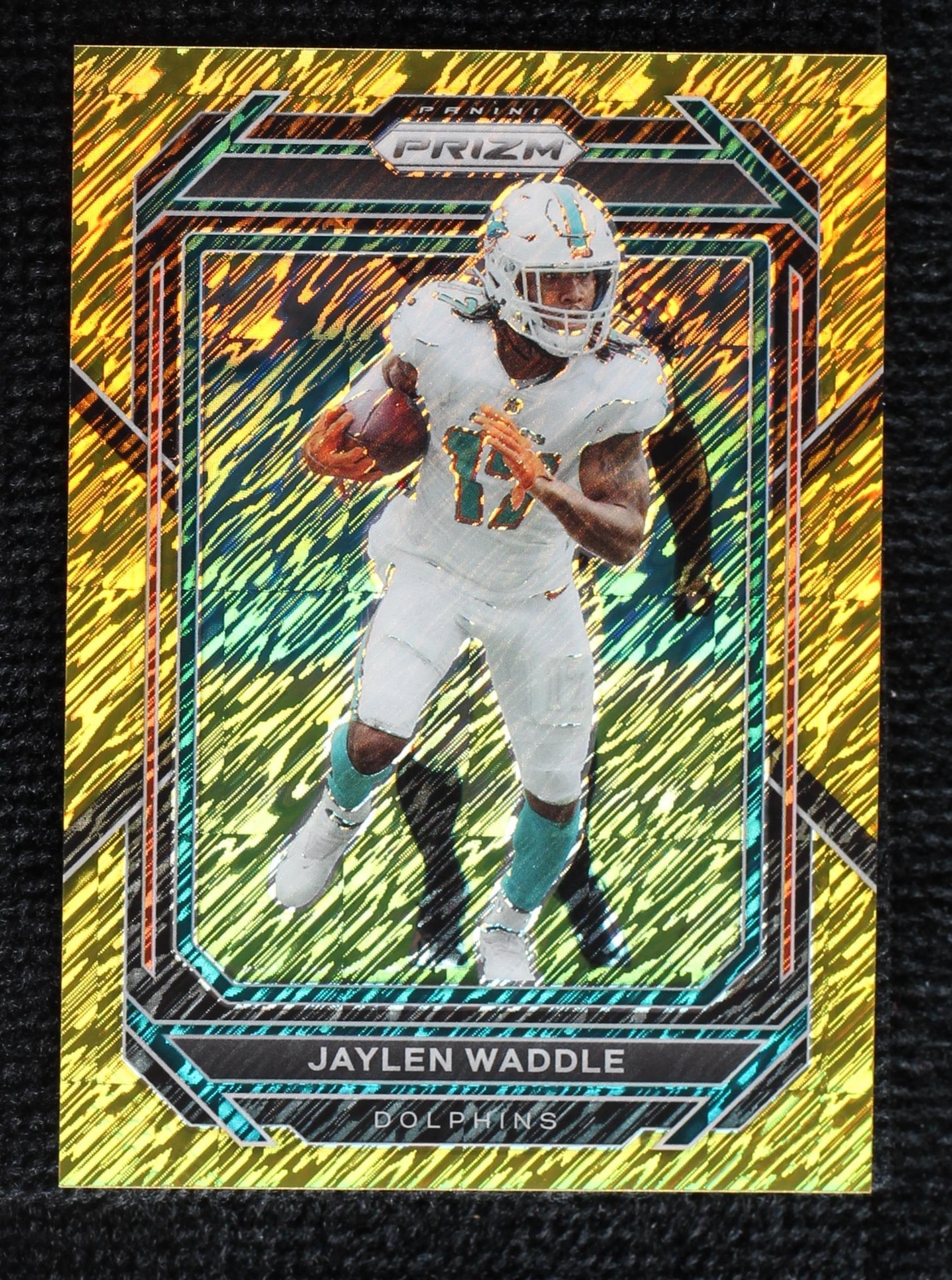 2022 Panini Prizm - Gold Shimmer Prizm #181 Jaylen Waddle /10 for sale ...