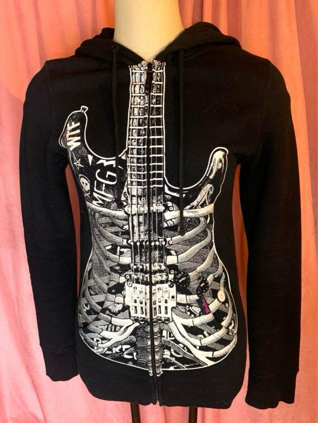 AVRIL LAVIGNE Abbey DAWN S Size Zip Hoodie Bone Guitar Used AVRIL LAVIGNE Abbey DAWN S Size Zip Hoodie Bone Guitar Used