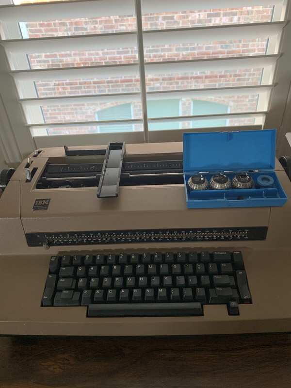 1983 IBM Correcting Selectric III on the Typewriter Database
