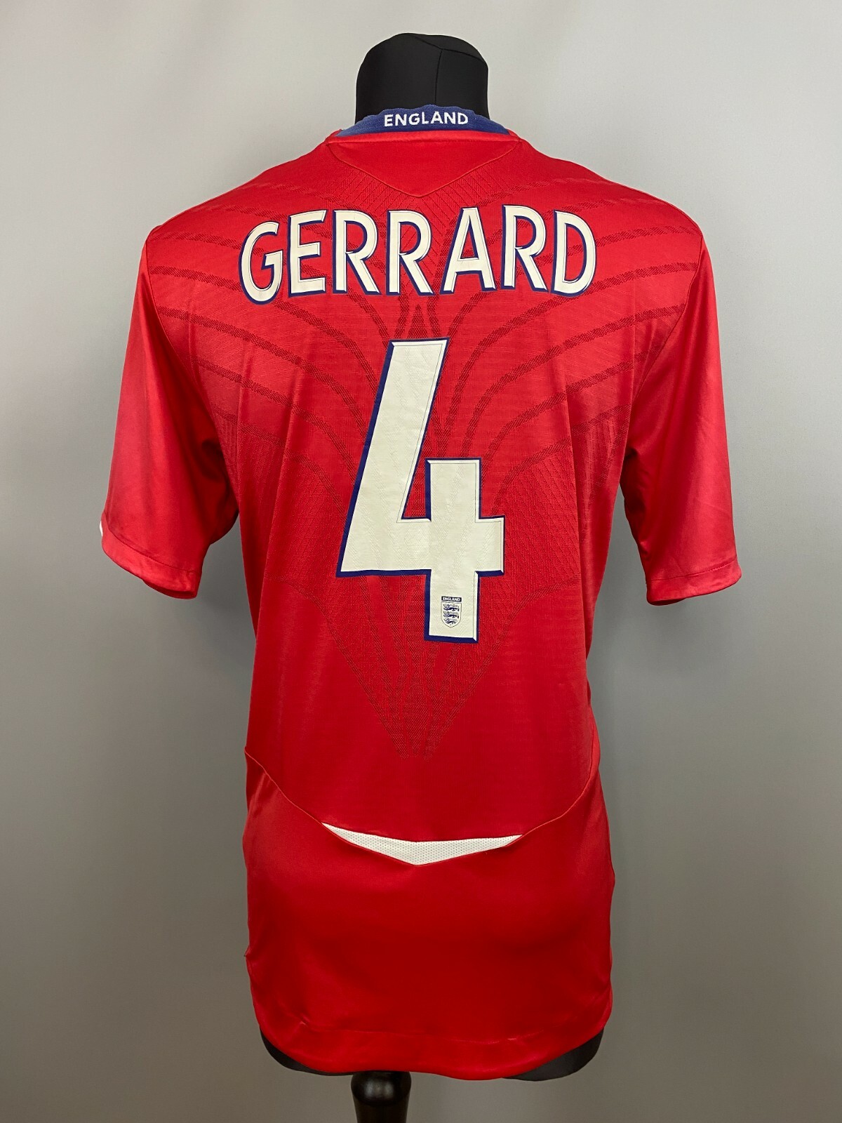 ENGLAND 2008 2010 GERRARD AWAY SHIRT FOOTBALL SOCCER JERSEY ENGLAND 2008 2010 GERRARD AWAY SHIRT FOOTBALL SOCCER JERSEY