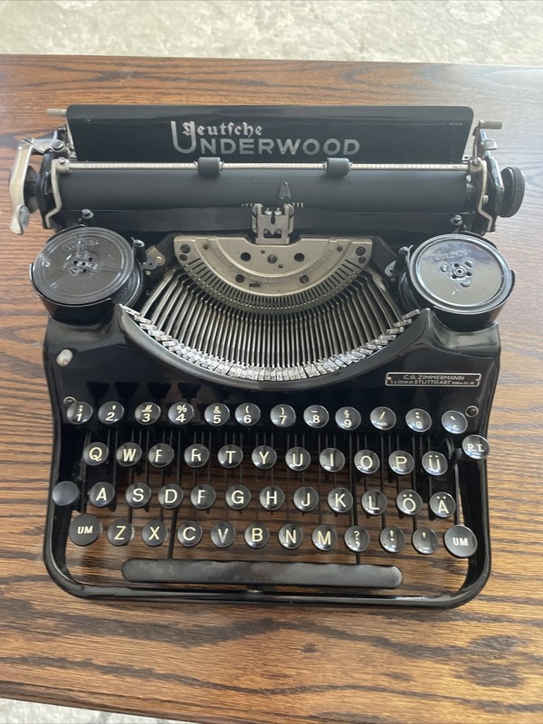 Underwood-Elliot-Fisher Typewriter Model Serial Number Database