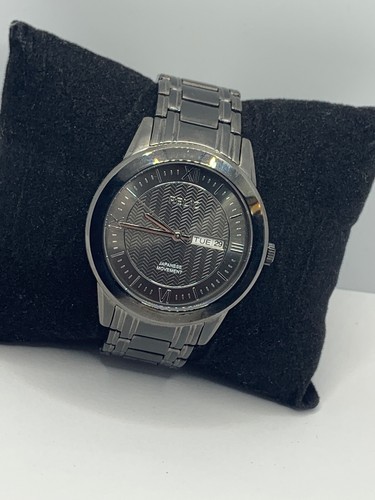 Relic ZR12053 Men's Silver Stainless Steel Analog Gray Dial Relic ZR12053 Men's Silver Stainless Steel Analog Gray Dial