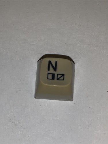 Commodore 64 C64 WHITE replacement KEY (N)のeBay公認海外通販｜セカイモン