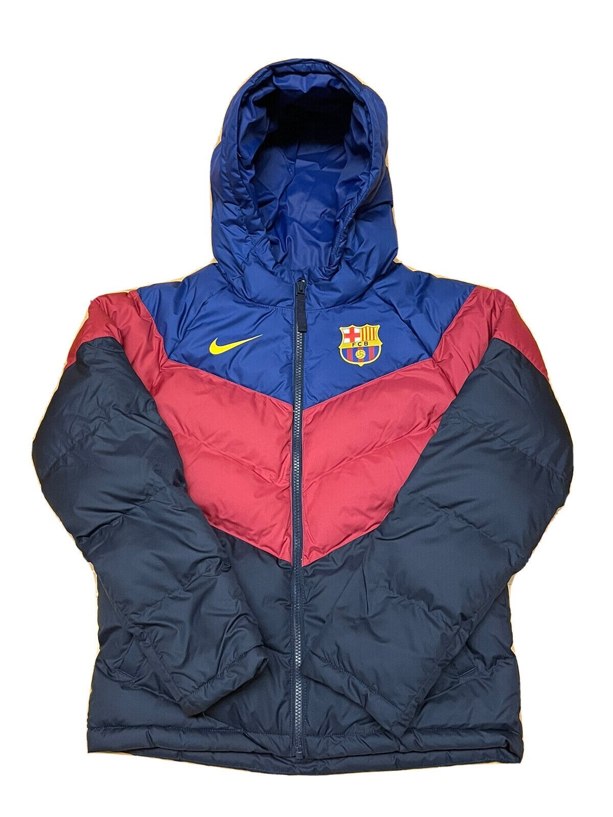 Nike Youth FC Barcelona Synthetic Fill Puffer Jacket DM0612 Nike Youth FC Barcelona Synthetic Fill Puffer Jacket DM0612