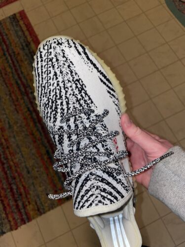 Adidas Yeezy Boost 350 V2 Low Zebra SIZE 9.5 ART CP9654 Adidas Yeezy Boost 350 V2 Low Zebra SIZE 9.5 ART CP9654