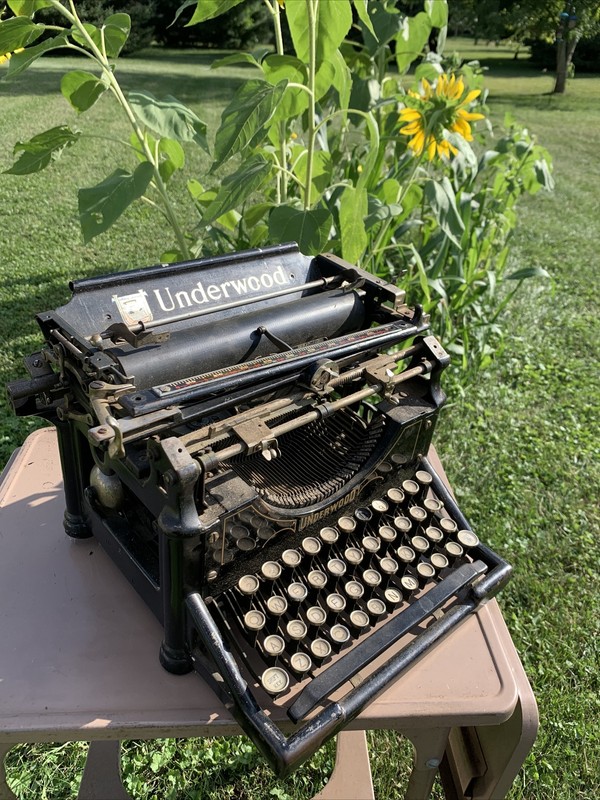 1915 Underwood 5 on the Typewriter Database