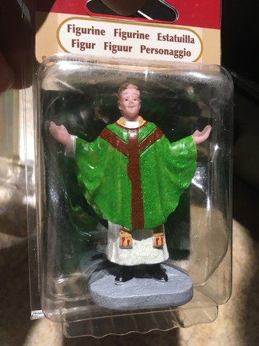 Lemax PARISH PRIEST & SISTER SARAH - 2