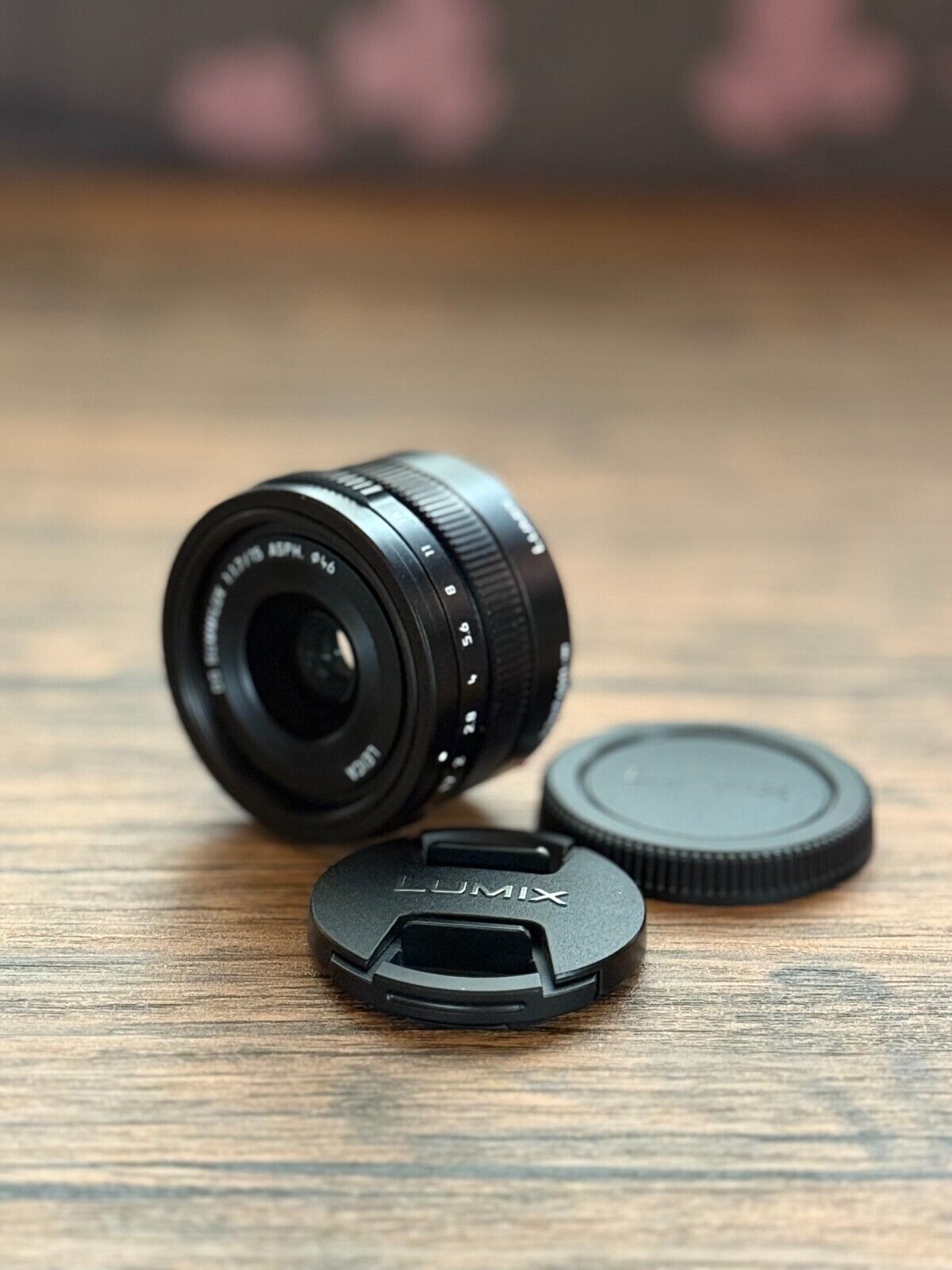 Panasonic LUMIX LEICA DG SUMMILUX 15mm F1.7 ASPH. H-X015 Panasonic LUMIX LEICA DG SUMMILUX 15mm F1.7 ASPH. H-X015