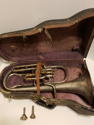 Musical Instruments (Pre-1930) - Antique Trumpet
