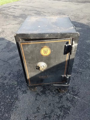 Safes & Still Banks - Victor Safe