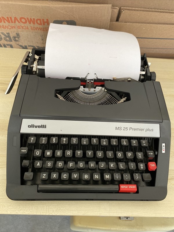 2008 Olivetti MS 25 Plus on the Typewriter Database