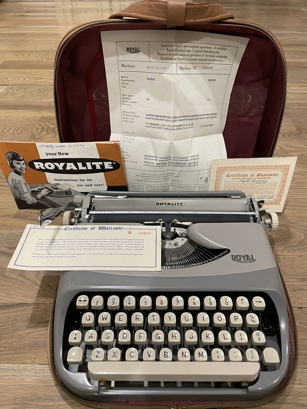 1961 Royal Royalite on the Typewriter Database