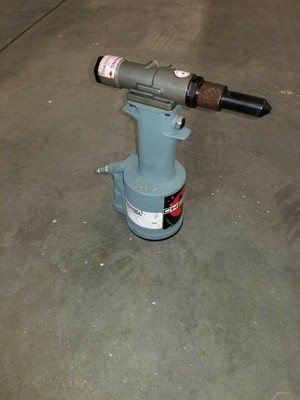 Riveters - Cherry Rivet Gun