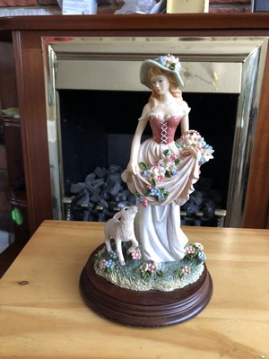 Lady Figurines Leonardo Collection for sale in UK