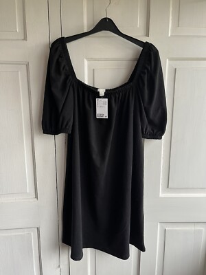 Kay Tse & Lynn Xiong Dai Ling Rockin' H&M - nitrolicious.com