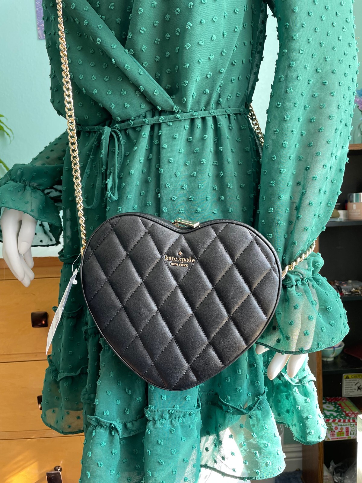 Kate Spade KA782 Love Shack Quilted Heart Crossbody Purse in Kate Spade KA782 Love Shack Quilted Heart Crossbody Purse in