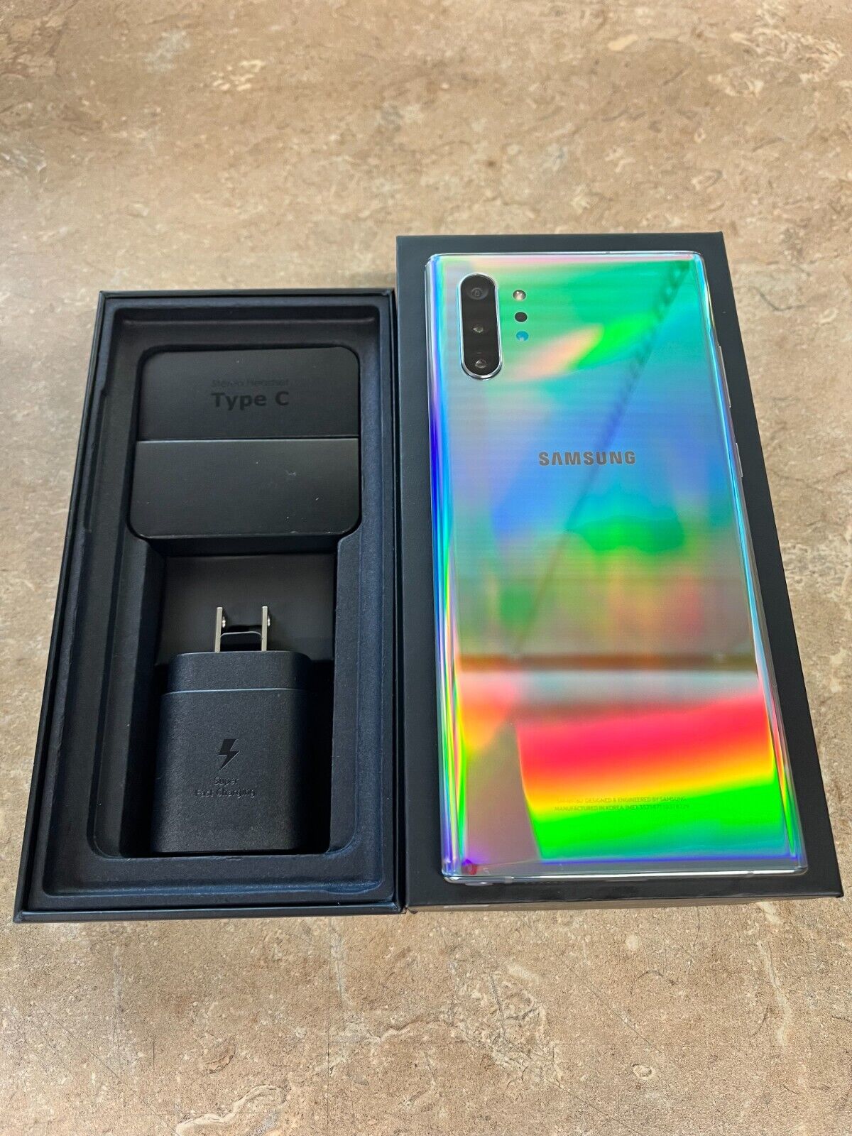 In-Box Samsung Galaxy Note 10+ Plus 5G SM-N976U - 256GB In-Box Samsung Galaxy Note 10+ Plus 5G SM-N976U - 256GB