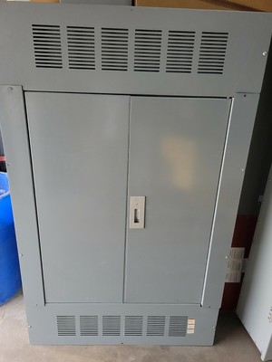 Electrical Panels & Boards - 600 Amp
