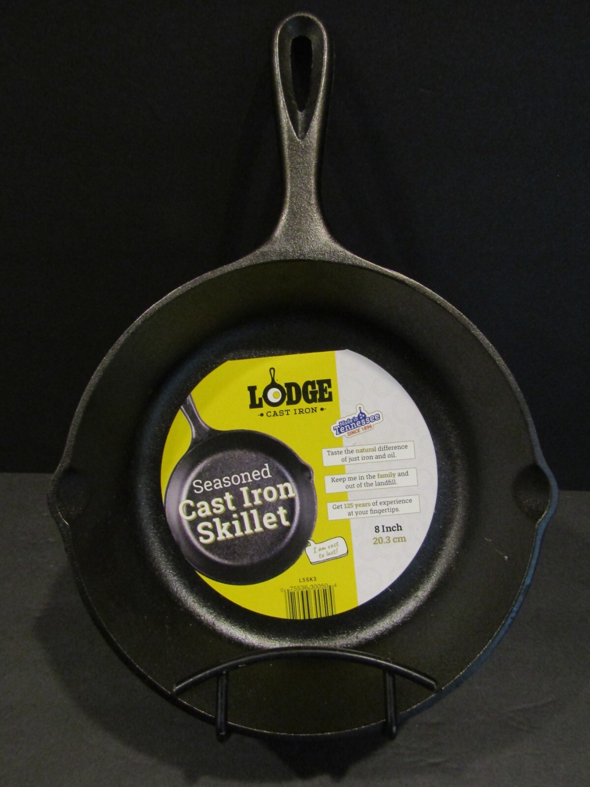 Lodge seasoned cast iron skillet store