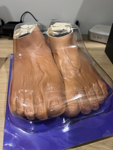 Imran Potato Caveman Slippers 1/500 New & AuthenticのeBay公認海外通販｜セカイモン