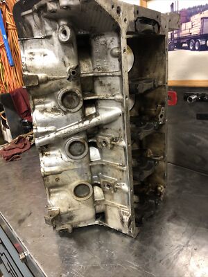 215 V8 for sale | Only 2 left at -60%