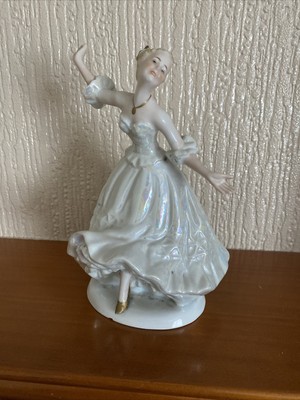 Lady Figurines Leonardo Collection for sale in UK