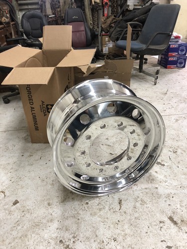 Alcoa 89U637 Aluminum Wheel 22.5" x 9" Wheel Size, Hub Pilot, High ...
