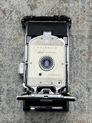 Vintage Polaroid Land Camera Model One Hundred - Extremely Vintage Polaroid Land Camera Model One Hundred - Extremely