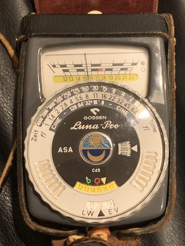 GOSSEN LUNA PRO LIGHT METER, , GERMAN QUALITY, WITH CASESのeBay公認海外通販｜セカイモン
