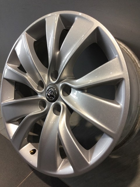 HOLDEN CRUZE DIESEL MY16 18" GENUINE ALLOY WHEELS | Wheels, Tyres ...