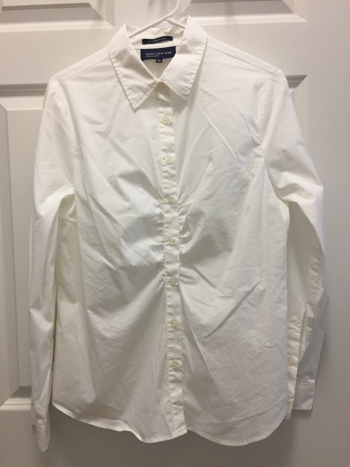 L@@K Jones New York White L large long sleeve pleat EUC top L@@K Jones New York White L large long sleeve pleat EUC top