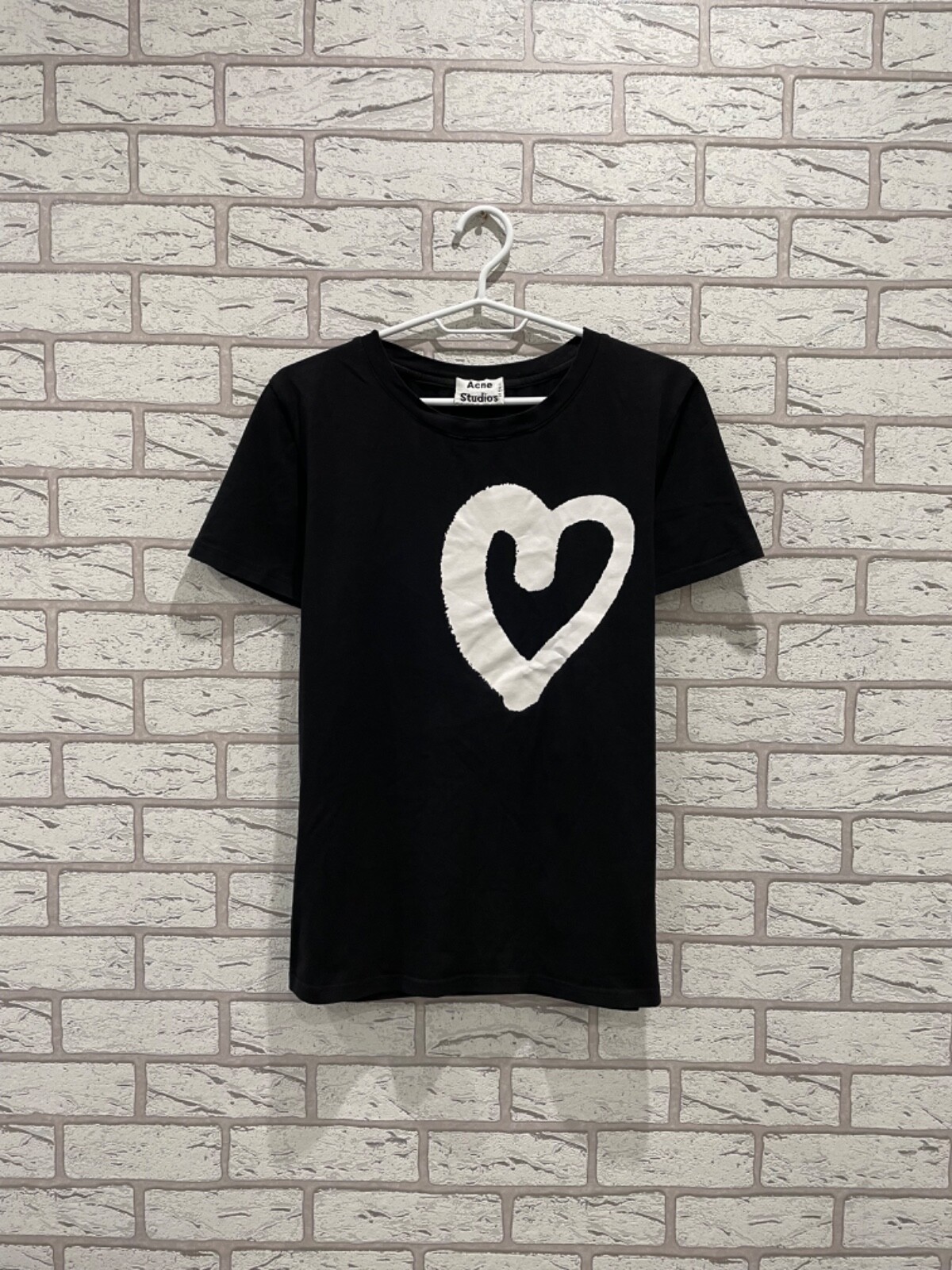 Acne Studios Heart Black T Shirt Tee Women's addy symbol he Acne Studios Heart Black T Shirt Tee Women's addy symbol he