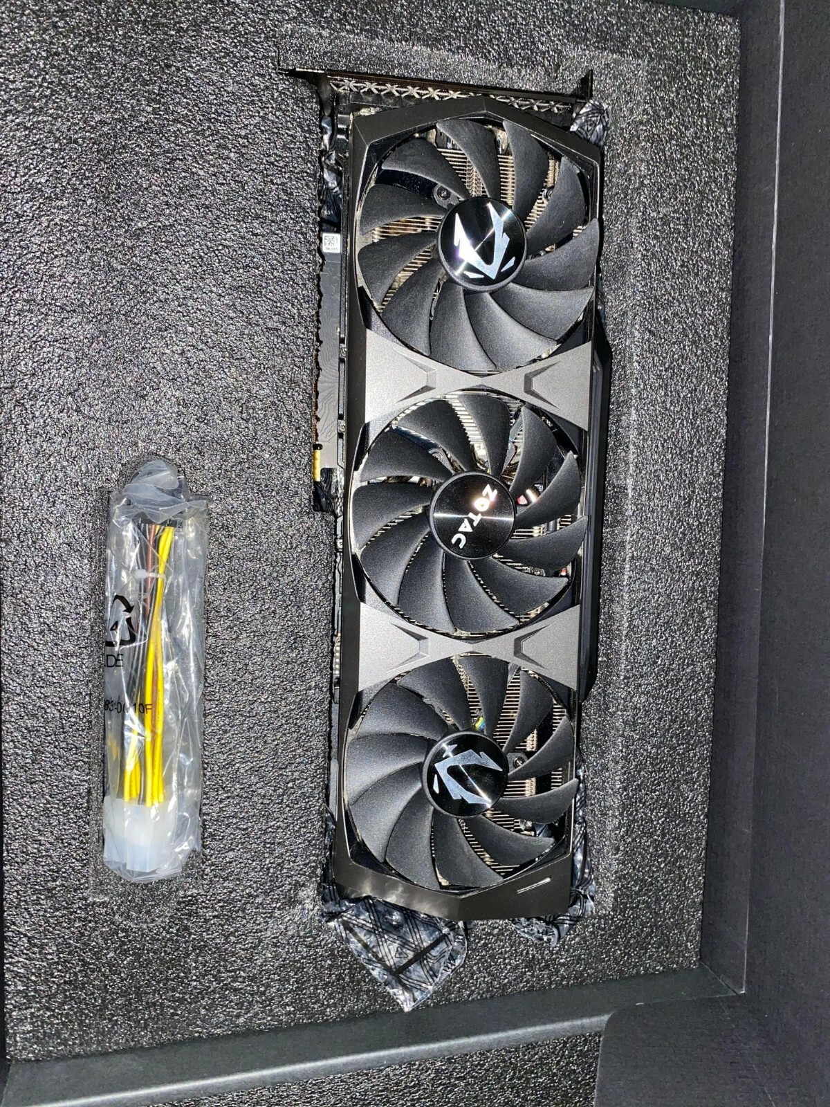 ZOTAC GAMING GeForce RTX 3080 Trinity OC LHR 10GB GDDR6X ZOTAC GAMING GeForce RTX 3080 Trinity OC LHR 10GB GDDR6X