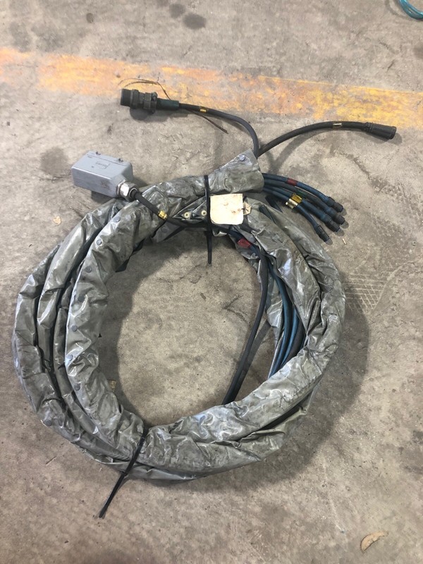 7VTX020785 WELDING ROBOT CAB-TIRE CABLE ASSEMBLY | eBay