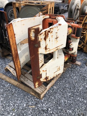 Forklift Parts & Accessories - Cascade Clamp