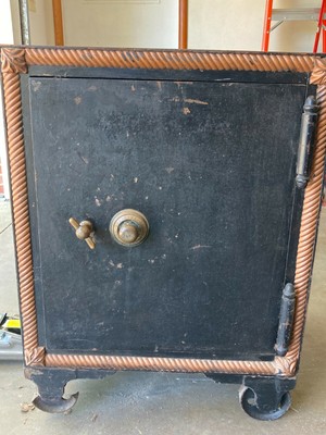 Mercantile, Trades & Factories - Antique Safes