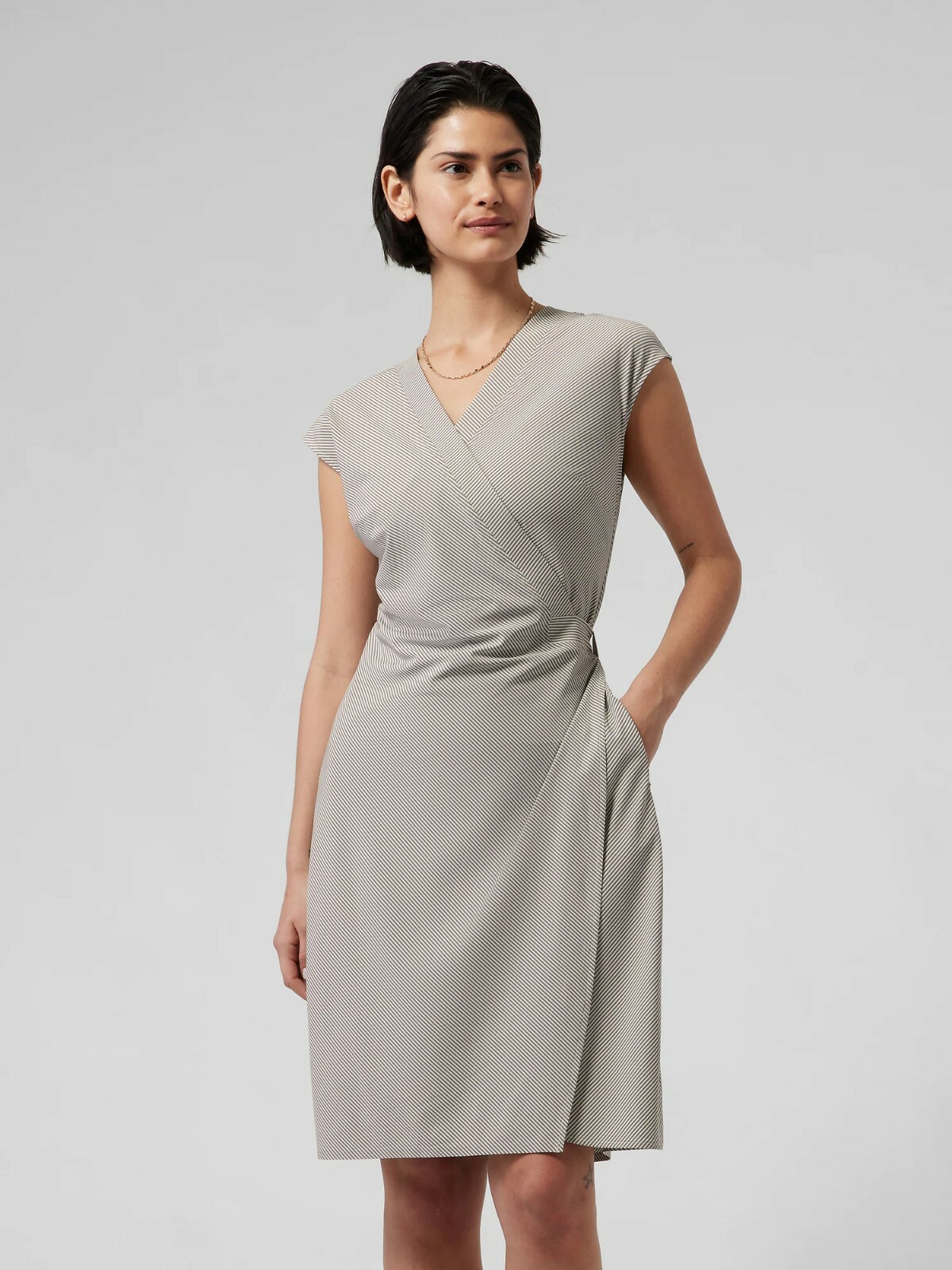 NWT Athleta Newport Wrap Dress,City Stripe Black/Sea Salt NWT Athleta Newport Wrap Dress,City Stripe Black/Sea Salt