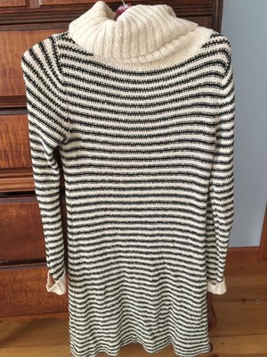 Kay Tse & Lynn Xiong Dai Ling Rockin' H&M - nitrolicious.com