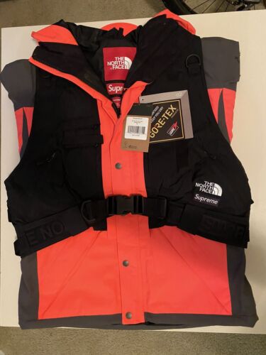 Supreme x TNF The North Face RTG Jacket + Vest Bright Red Supreme x TNF The North Face RTG Jacket + Vest Bright Red