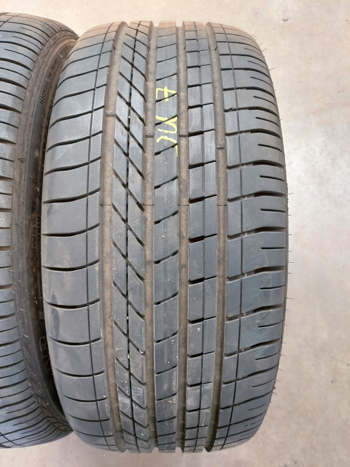 1x 245/40 R19 98Y Goodyear Excellence * rsc runflat - 6,8mm Restprofilの ...