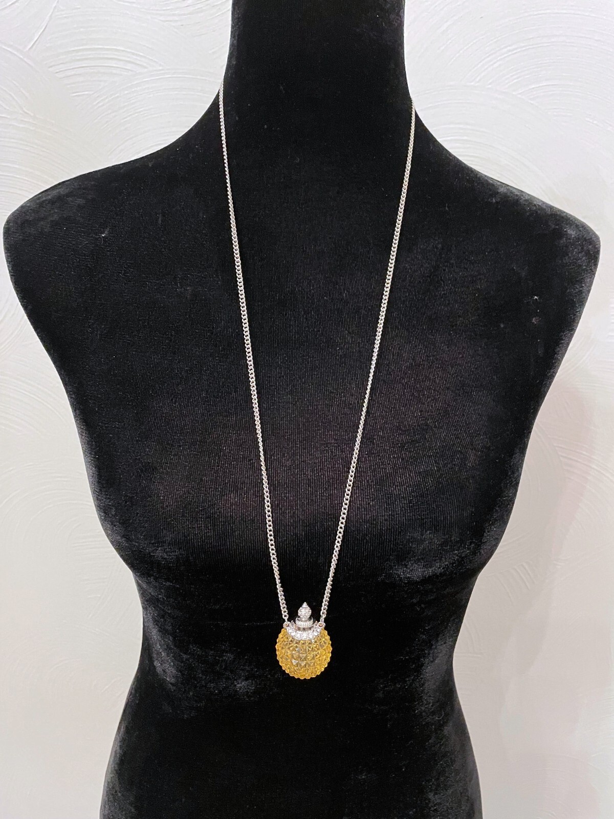 Vintage Lana Silver Tone Amber Acrylic Faceted Cut Mystical Vintage Lana Silver Tone Amber Acrylic Faceted Cut Mystical