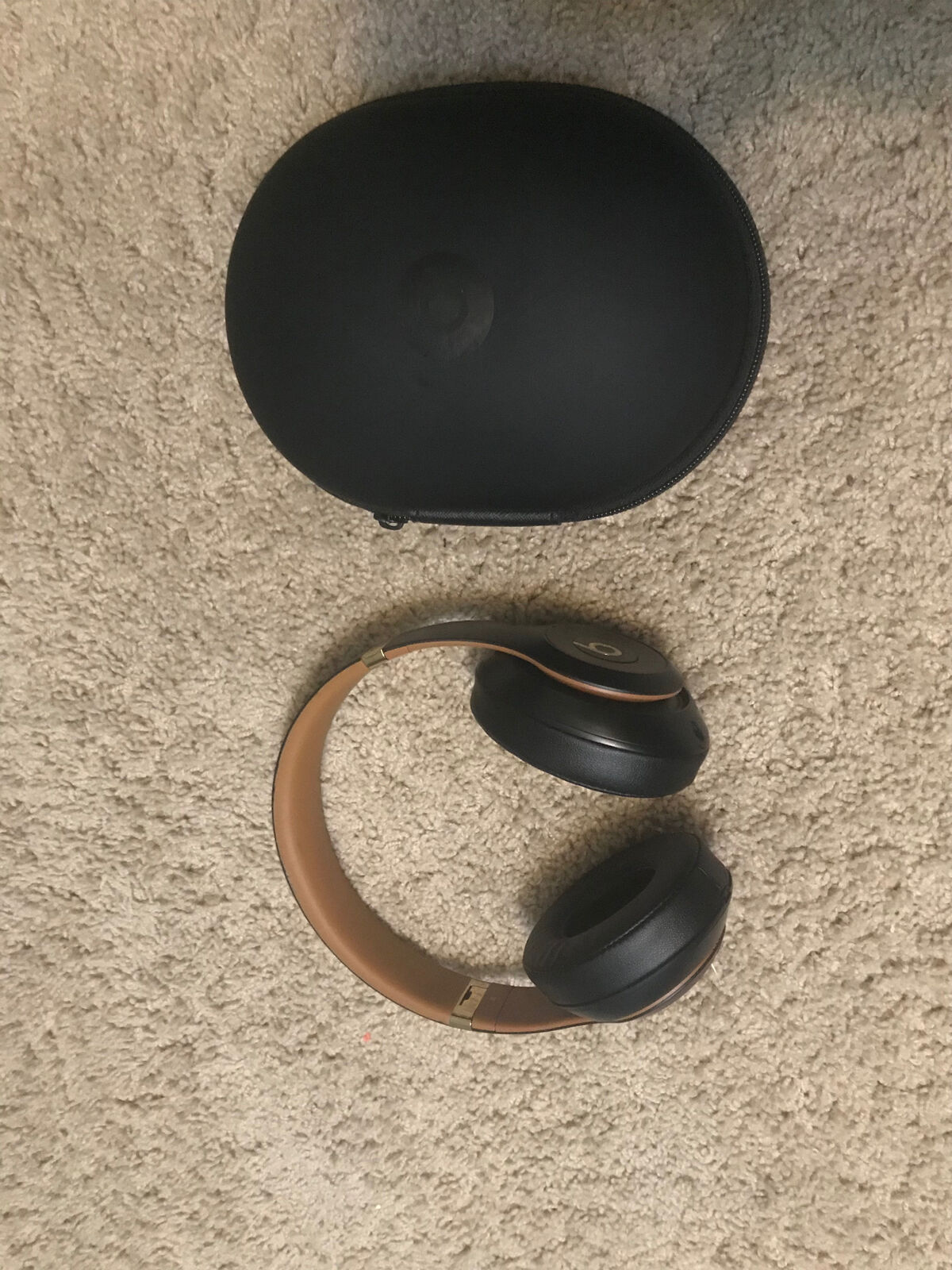 Beats Studio3 Wireless Noise Cancelling On-Ear Headphones Beats Studio3 Wireless Noise Cancelling On-Ear Headphones