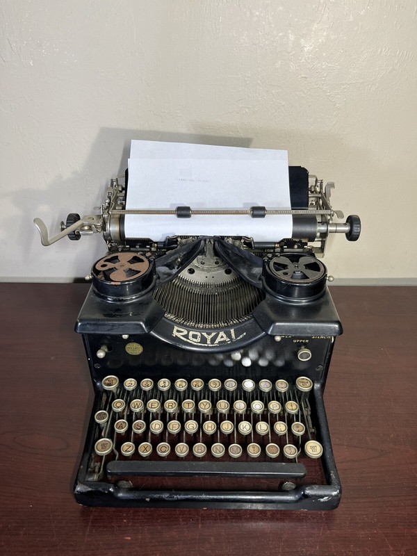1914 Royal 10 on the Typewriter Database