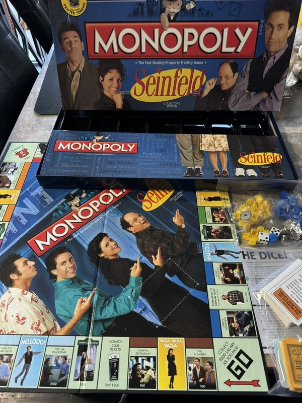 Monopoly: Seinfeld Collector’s Edition (2009) Board Game – Board Game Guys